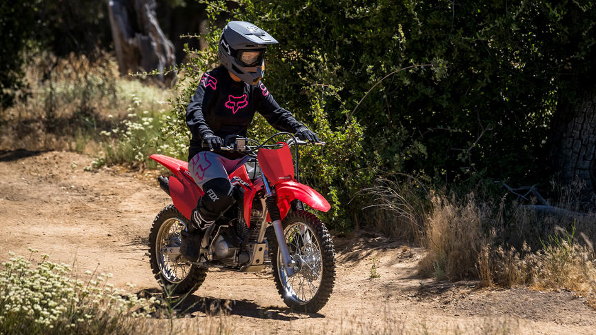 Présentation CRF125F Motocross Loisir Gamme Motos Honda